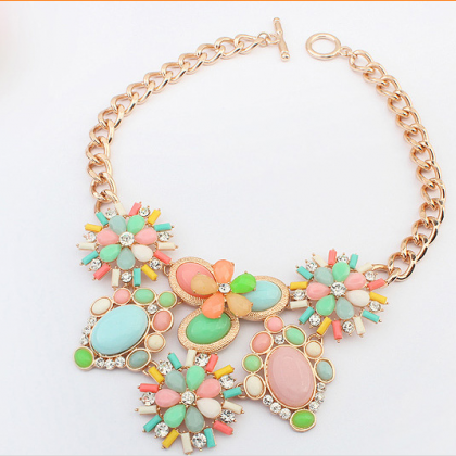 Fresh Sweet Candy Colored Flower Necklace on Luulla